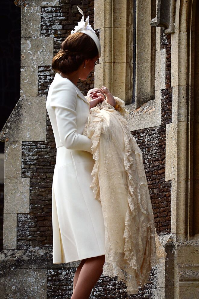 As fotos oficiais do batizado da Princesa Charlotte - Celebridades - Máxima
