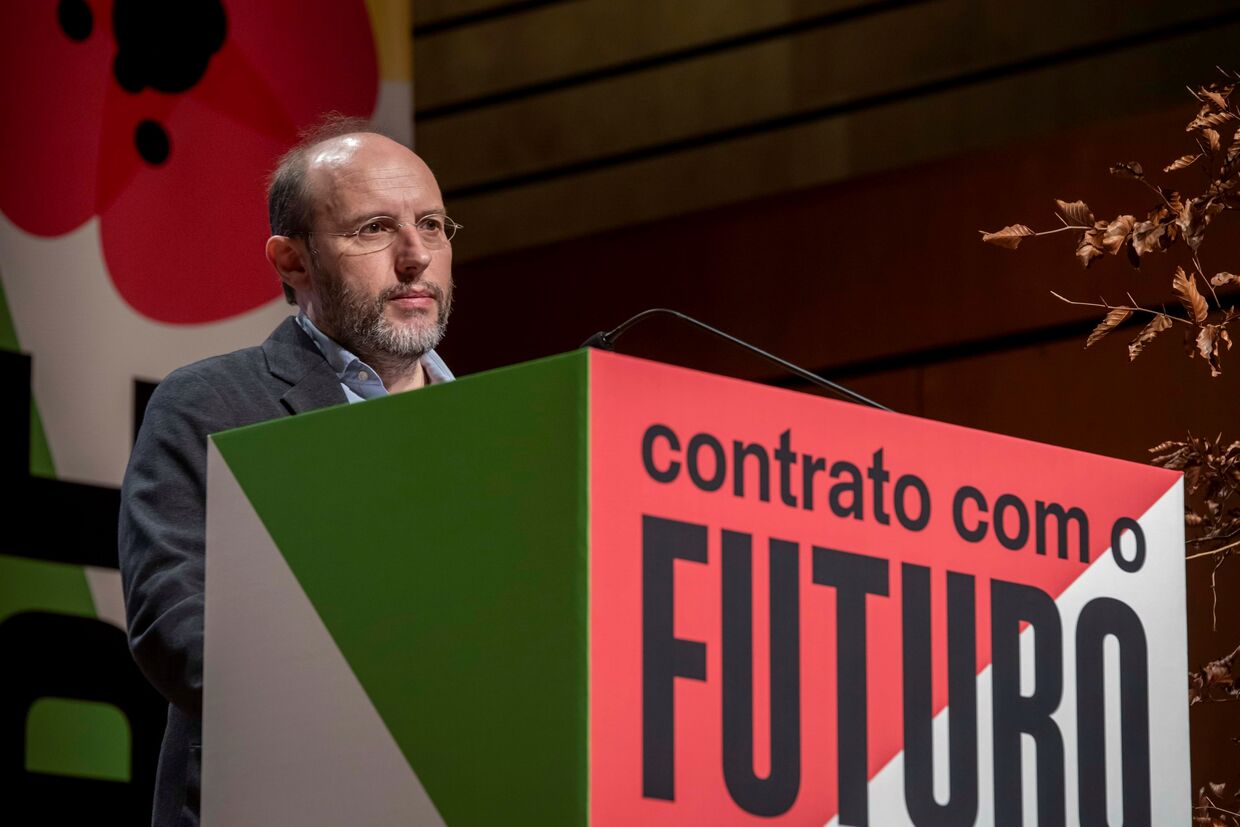 Rui Tavares: "É preciso reforçar o papel dos homens na parentalidade e ...